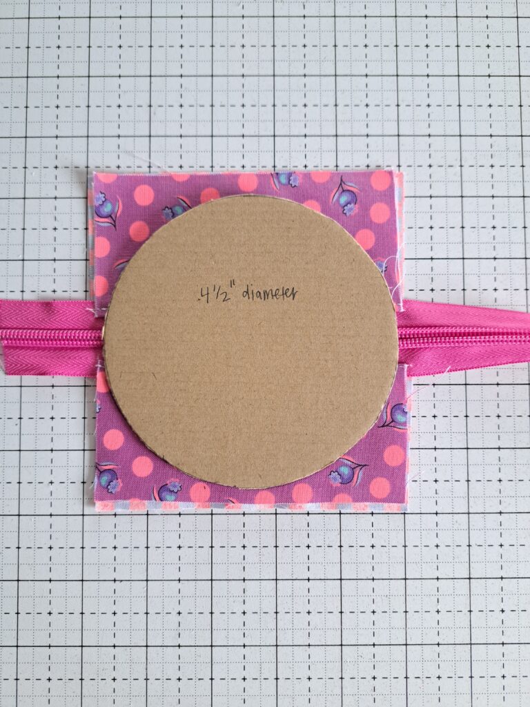 Tiny Circle Zipper Pouch Free Tutorial - Center Street Quilts
