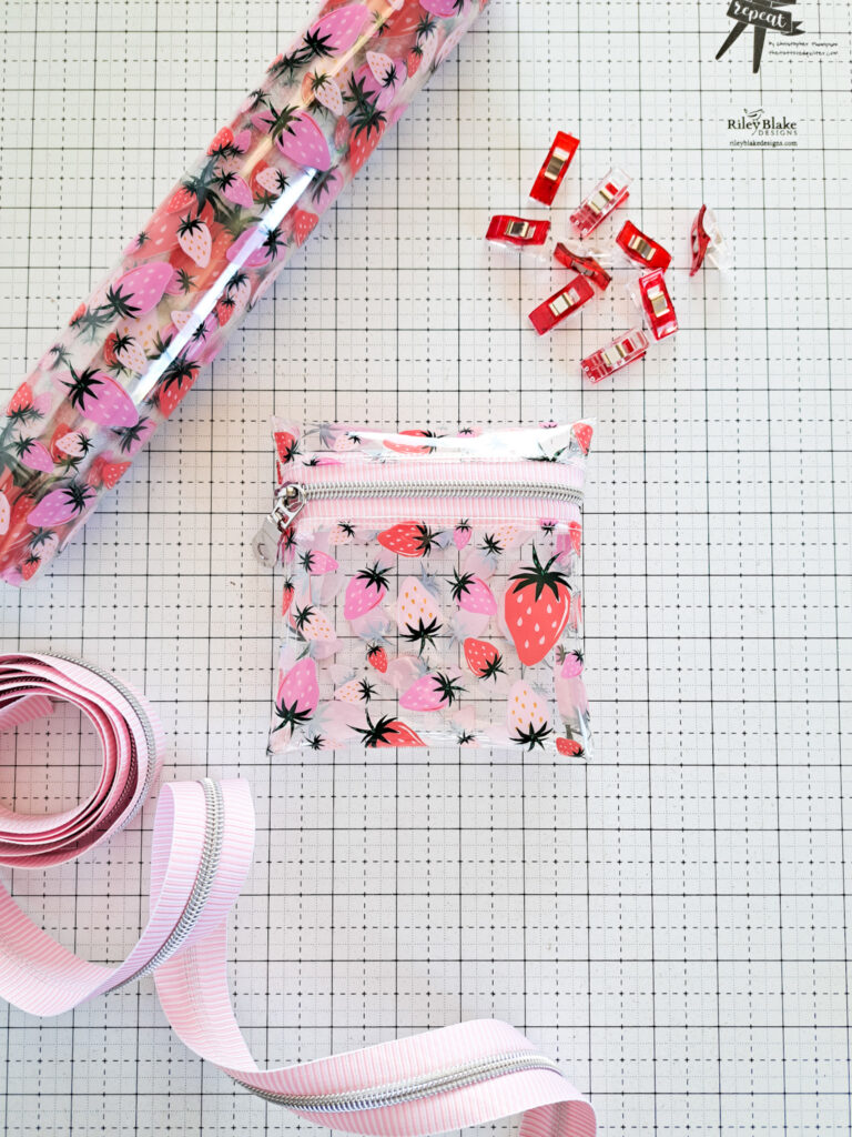 Free Small Vinyl Zipper Pouch Tutorial - Center Street Quilts