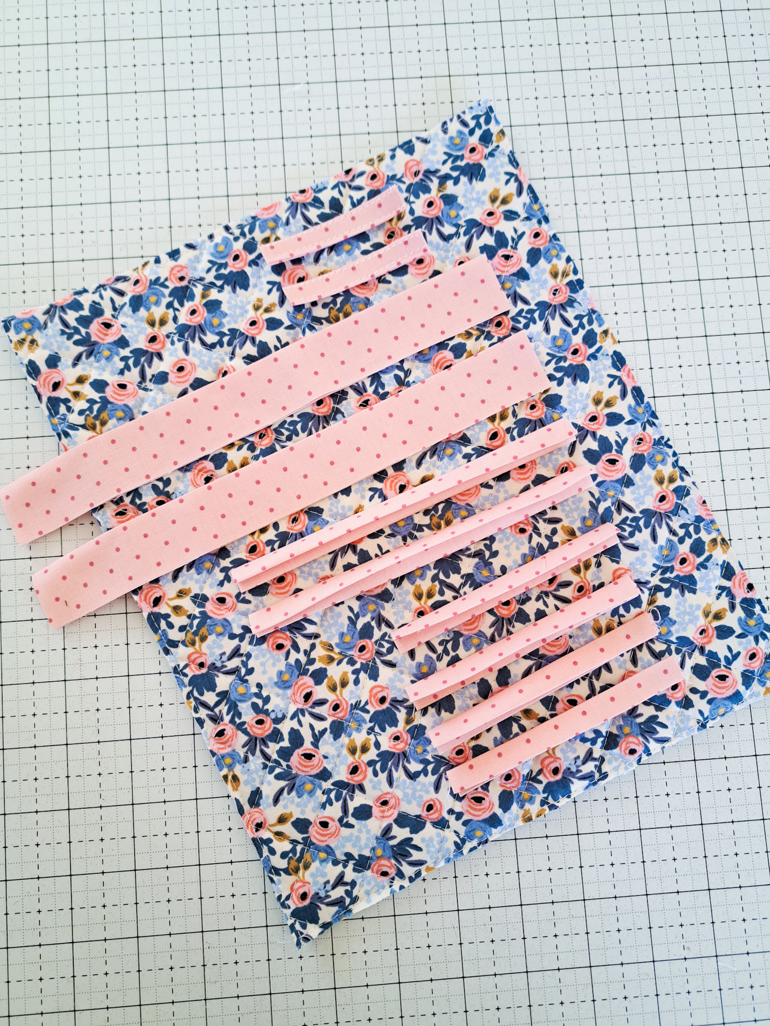 Foxboro Pouch Sew Along Day 2 - Center Street Quilts