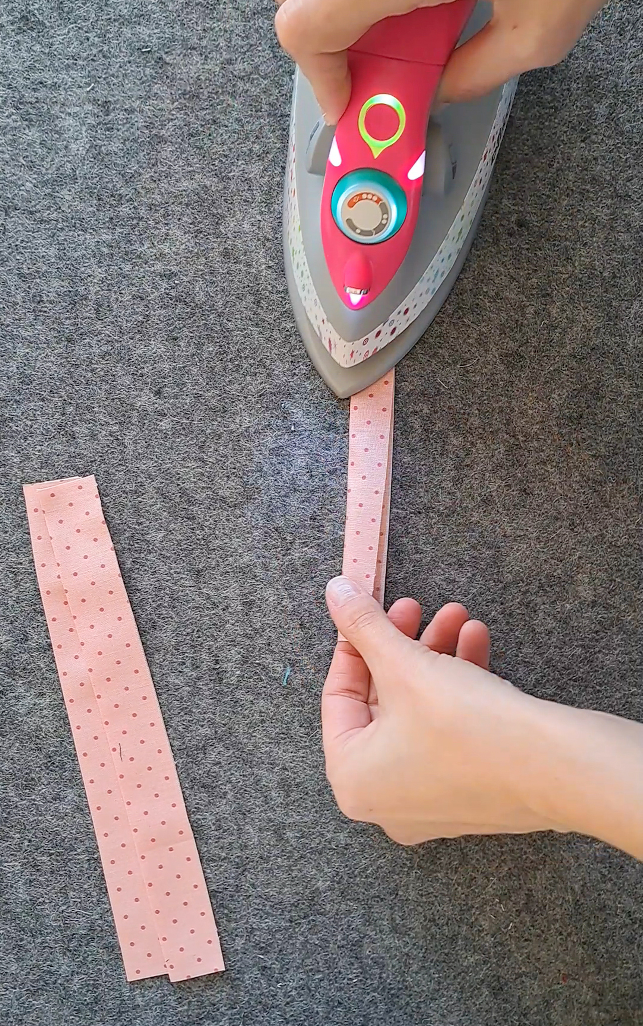 Foxboro Pouch Sew Along Day 2 - Center Street Quilts